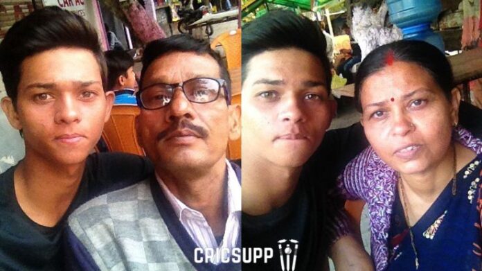 Yashasvi Jaiswal Family- Parents, (Father, Mother), Siblings - Cricsupp
